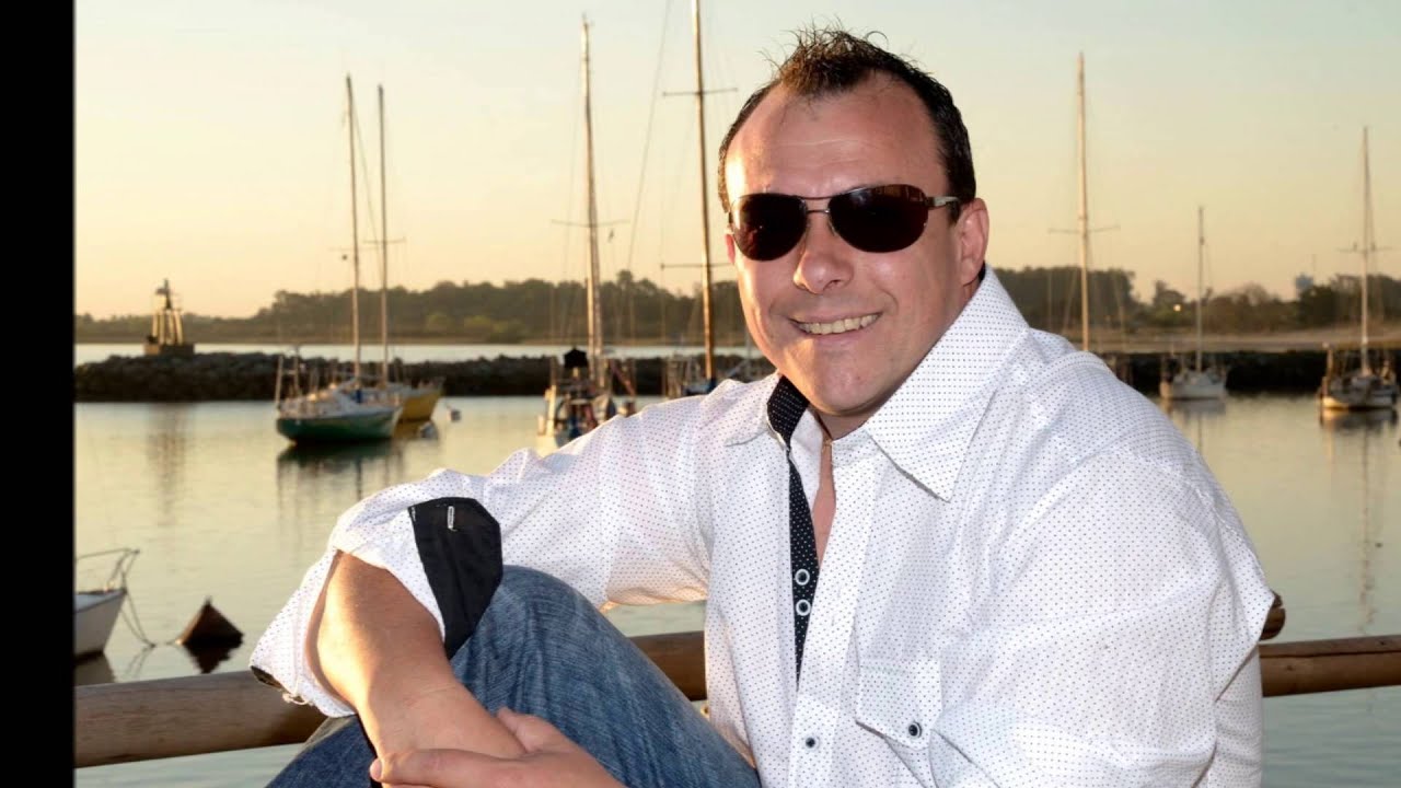 Alejandro Montero y Los Intocables - Tu sin mi - YouTube