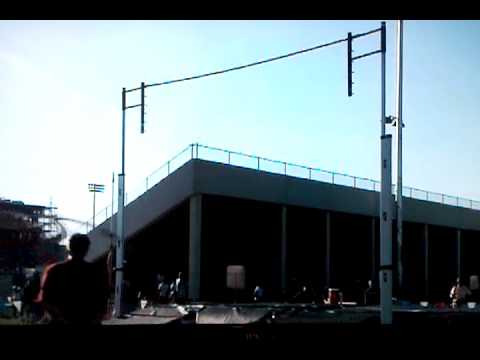 Polevault pole break