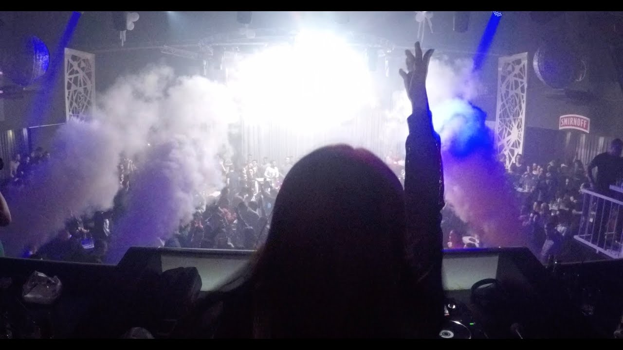 Dana Jasmine Live From Diamonds Club - YouTube