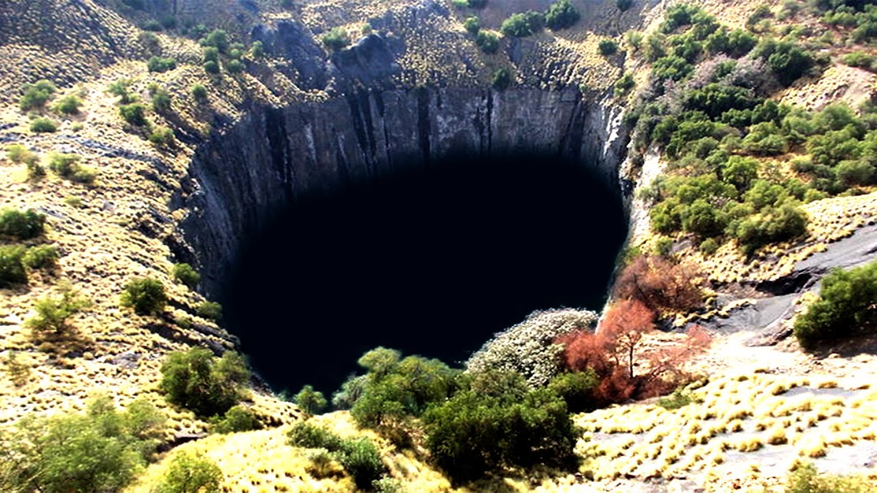 THAT S A BIG HOLE YouTube that-s-a-big-hole-youtube