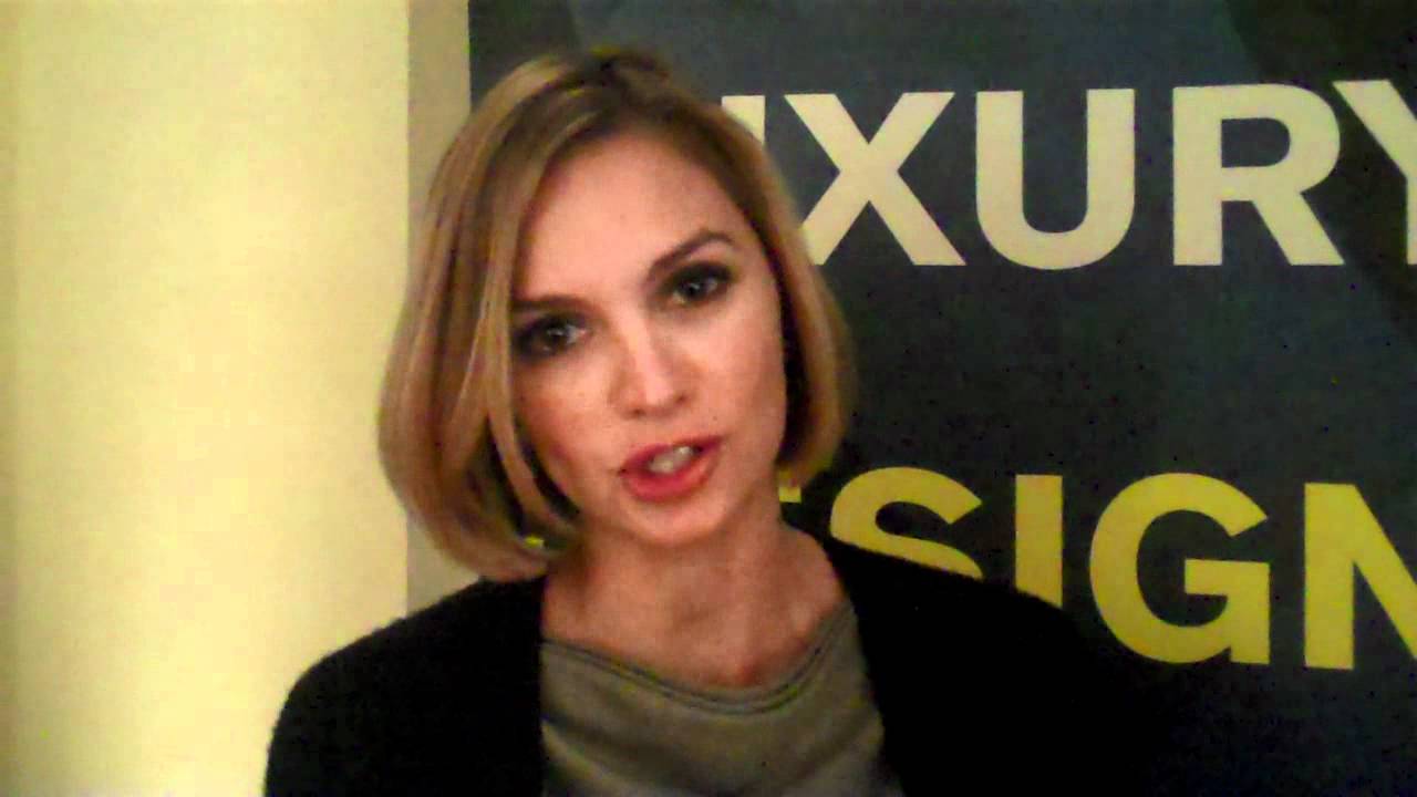 Linzie speaking about Russel Prior's Philanthropy Session - YouTube