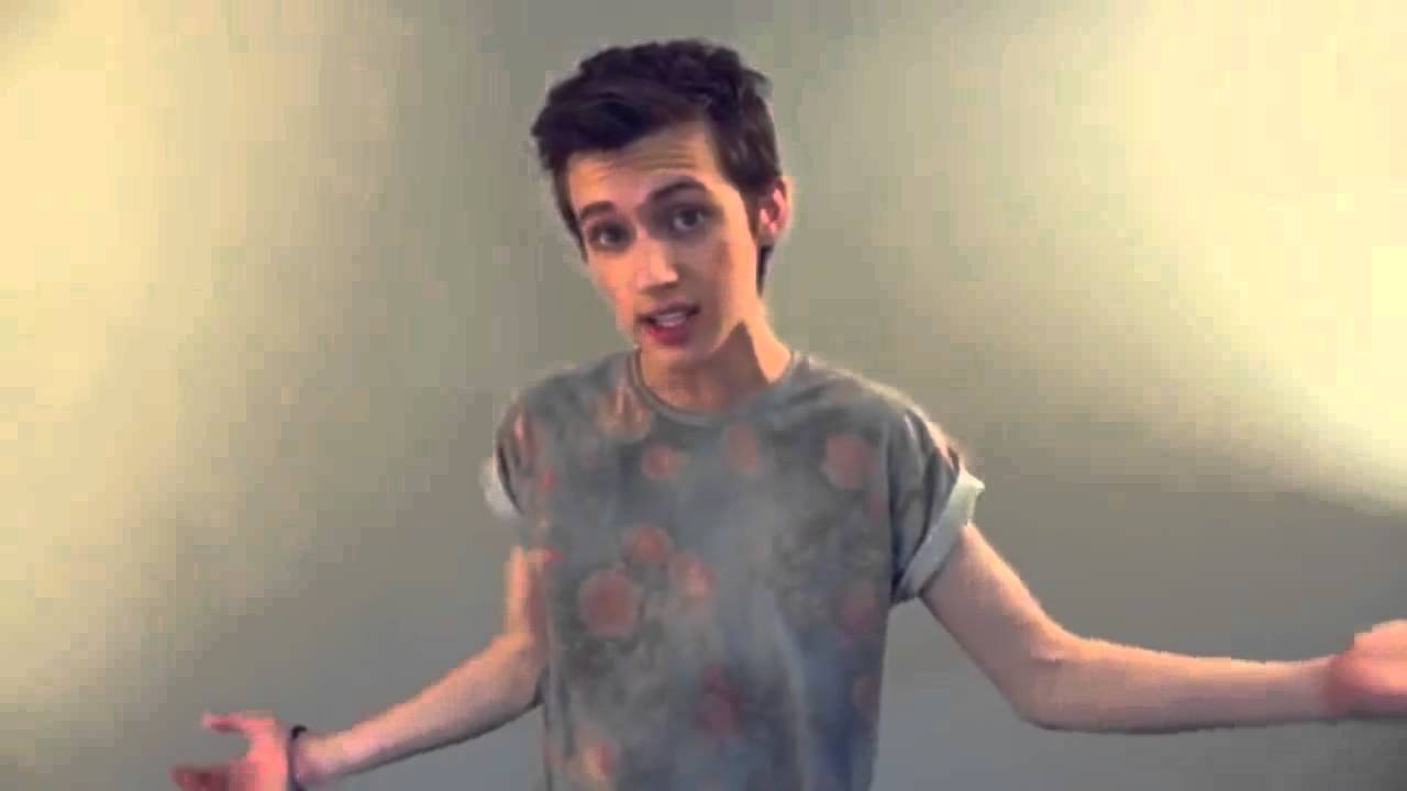 Troye Sivan 2013 - YouTube