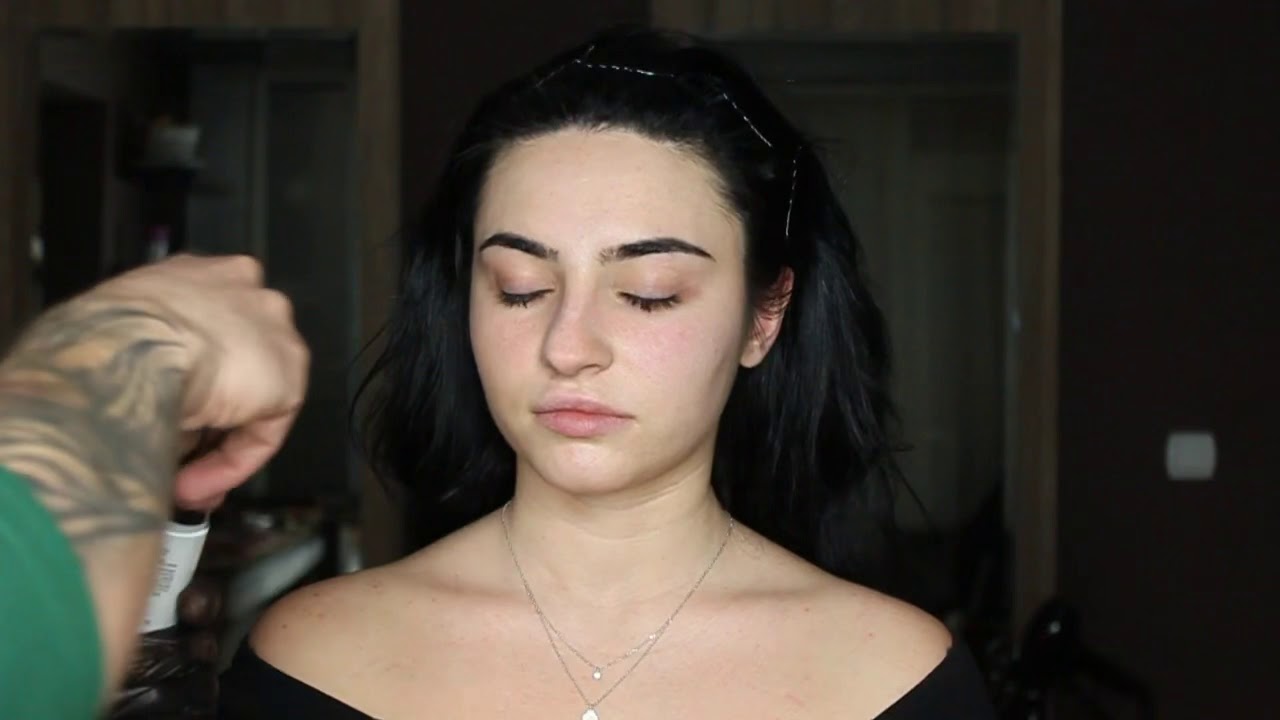 Alek Pallada makeup - YouTube