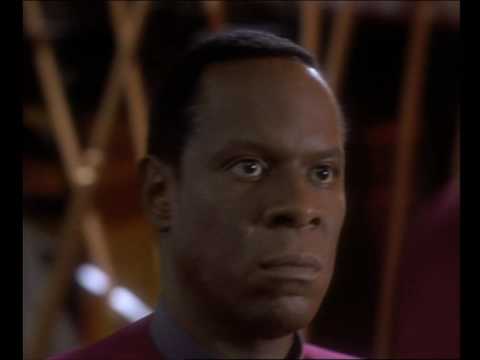 Sisko Meets Q | Star Trek: Deep Space Nine - Q-Less