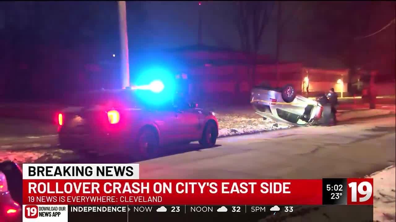 Roll over crash on Cleveland's East Side - YouTube