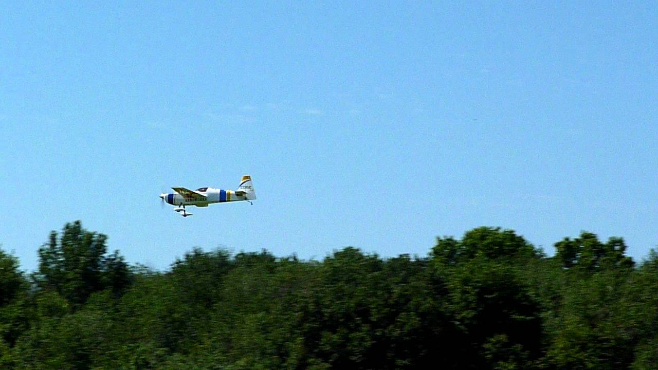 Aeroworks Edge 540 Red Bull at CCRCC - YouTube