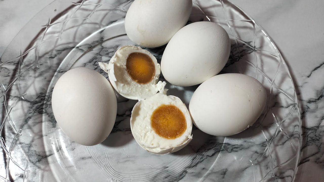 how to make salted egg - YouTube
