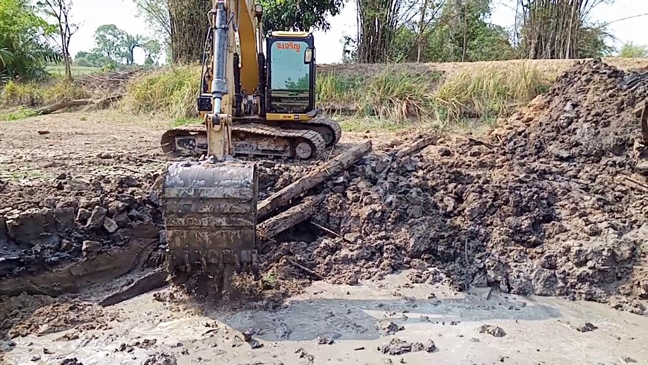 Cat 313D2 GC Excavator - YouTube