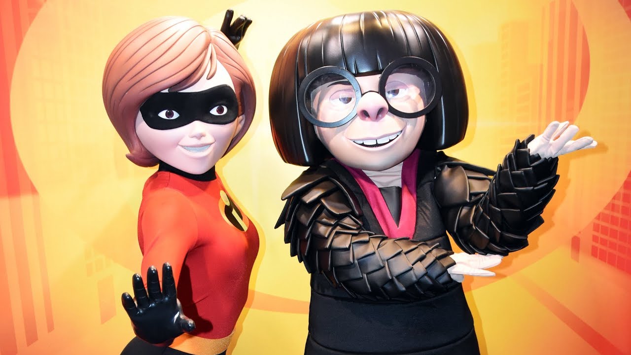 Edna Mode and Elastigirl Meet & Greet at Epcot DVC Moonlight Magic ...