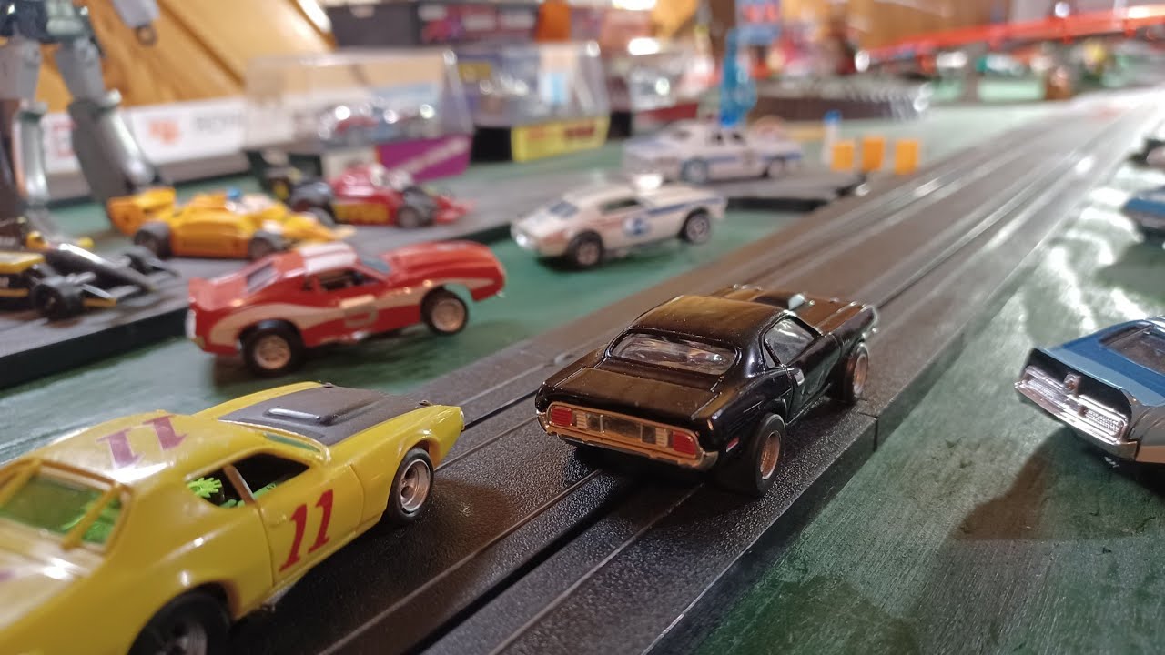 AFX The Black Ghost Mopar Legend HO Slot Car Slowmotion - YouTube
