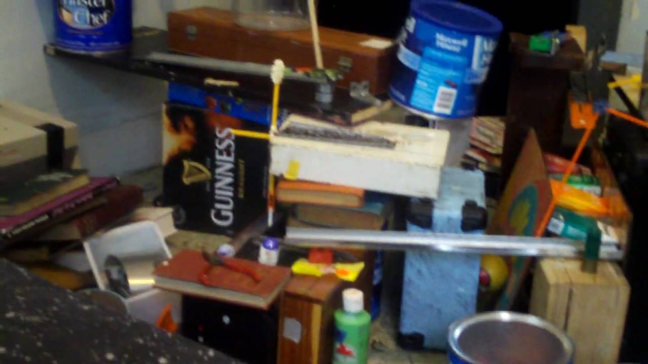Light Switcher-Rube Goldberg Pythagoras Switch ピタゴラスイッチ 95 - YouTube