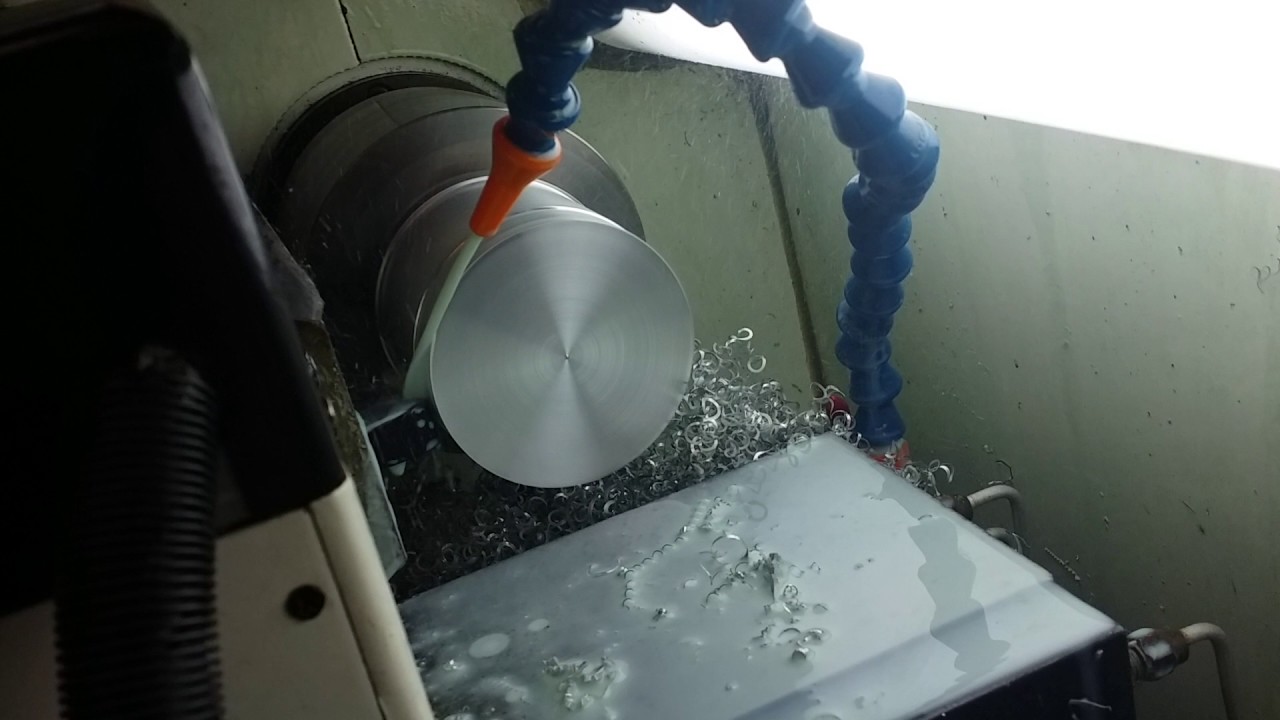 Dyna Myte 3000 CNC lathe - YouTube