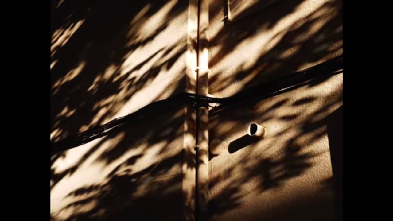 Morad-Normal (VIDEO OFICIAL) - YouTube Music