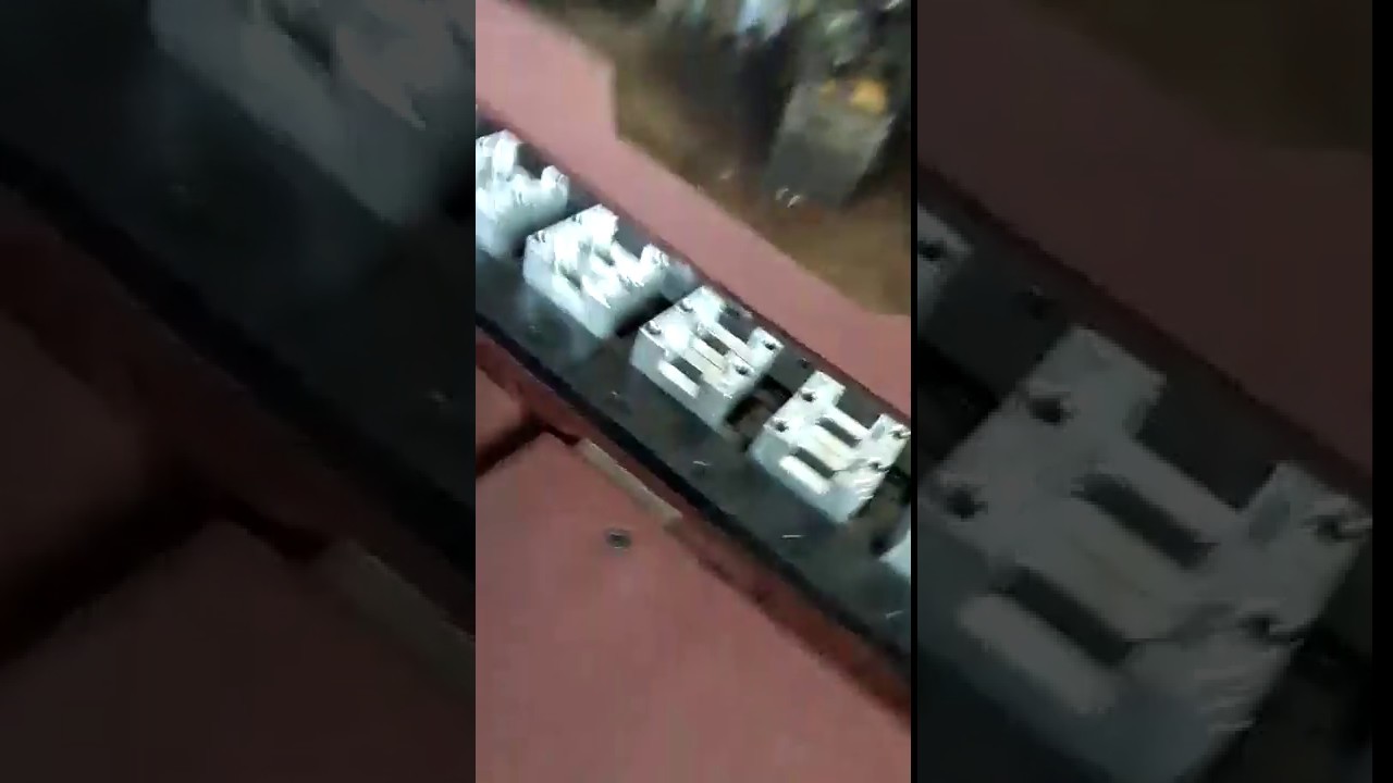 Linear indexing conveyor - YouTube
