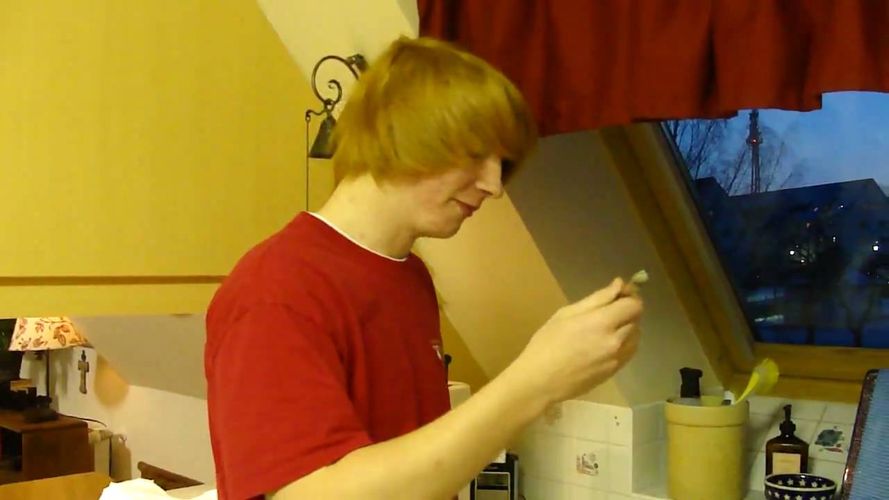 Bryce's cinnabust - YouTube