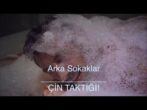 Arka Sokaklar - Timur Hamamda Yakalanıyor!