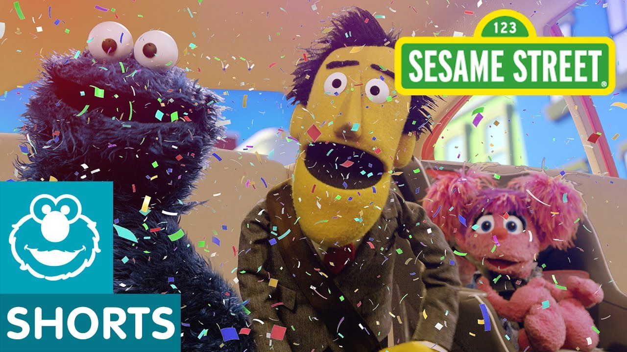 Sesame Street: Abby and Cookie Monster Play Smiley Says | Car Game #1 ...