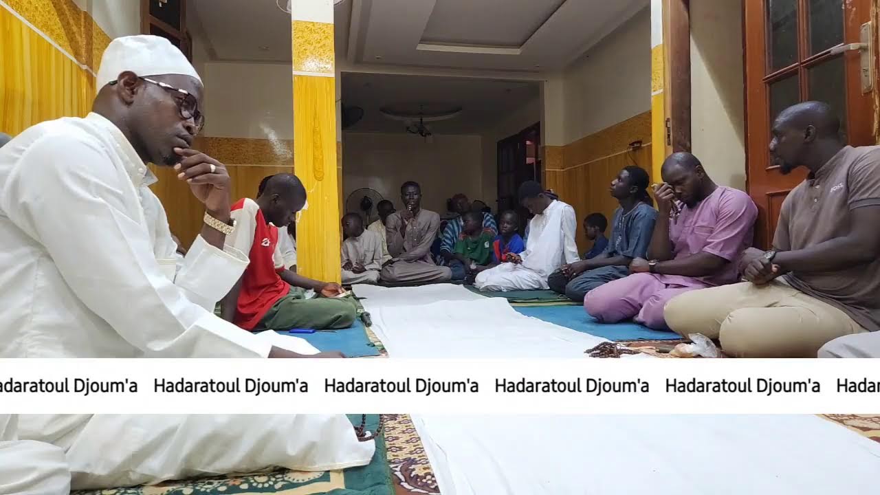 Live streaming of Hadara Malikiya Ahmadiya TV - YouTube