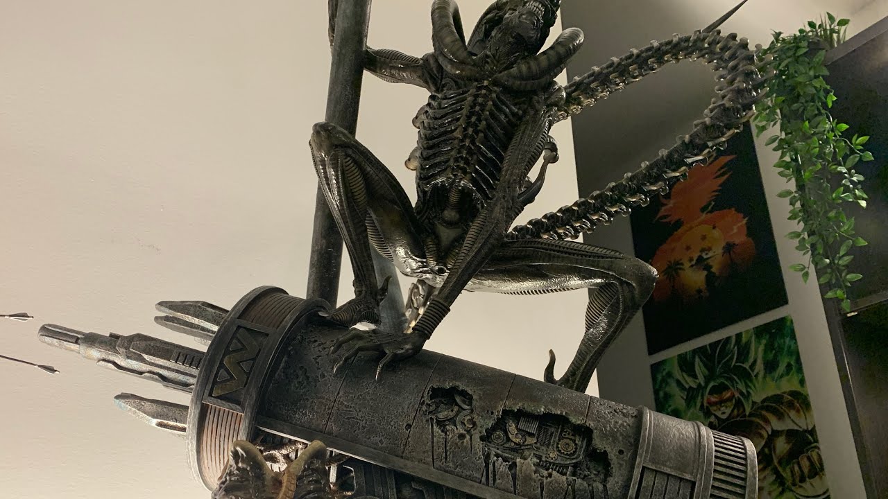 Prime 1 studio Alien Scorpion - YouTube