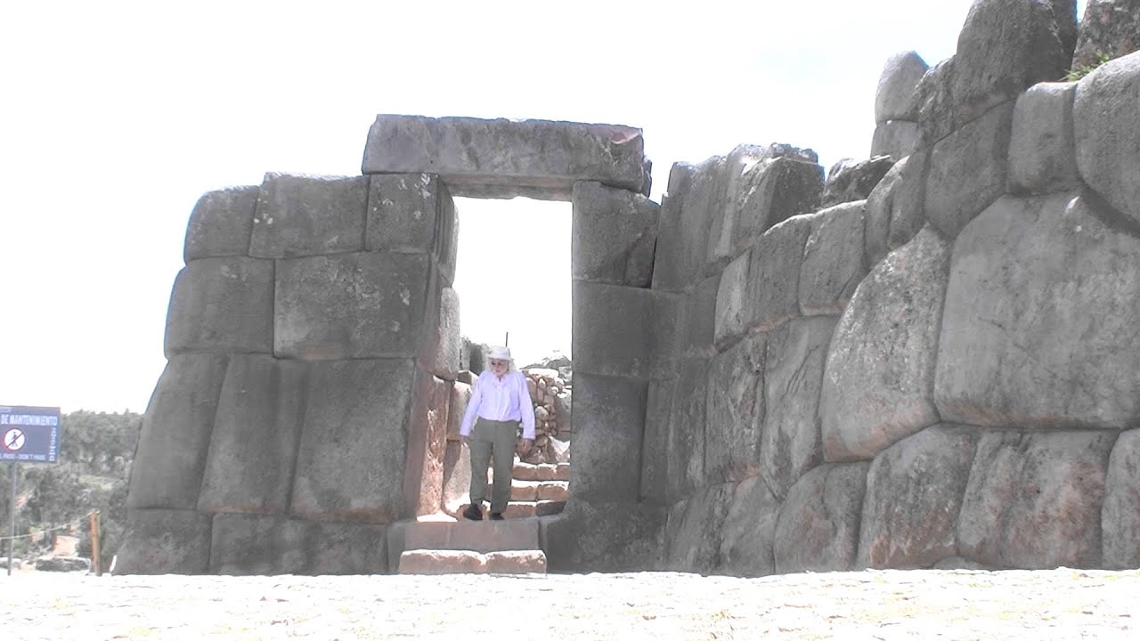 Giants lived in Peru! Evidence. Sacsayhuaman, Cusco, Peru, Crossing ...