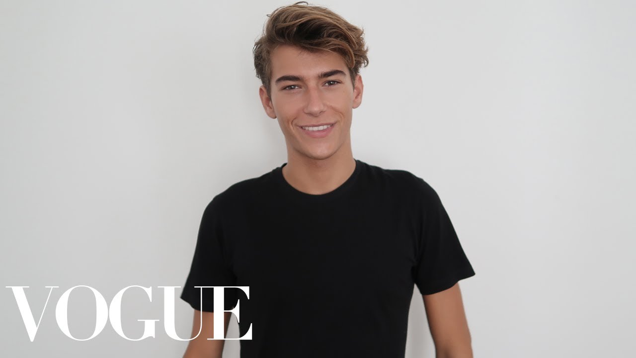 73 Questions Avec Nathan Graff | Vogue - YouTube