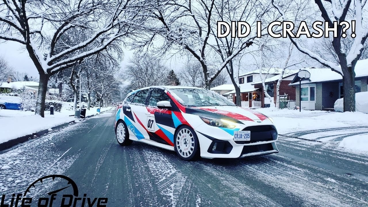 Driving a RALLY CAR in the SNOW - Ford Focus RS - POV - YouTube