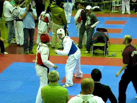 1st fight round 1 at Master Shon Tournament 5-2-09 - YouTube