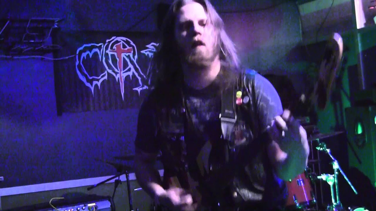 Toxic Reign LIVE - YouTube