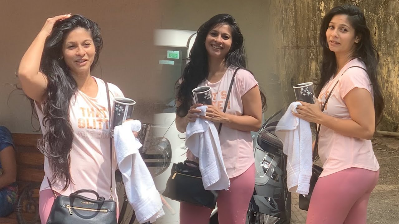 Exclusive : Tanisha Mukherjee Hot Avtar In Gym Outfit Spotted At ...