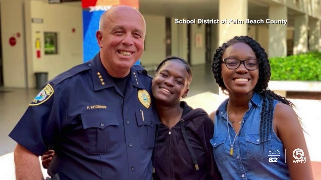 School police chief receives award - YouTube