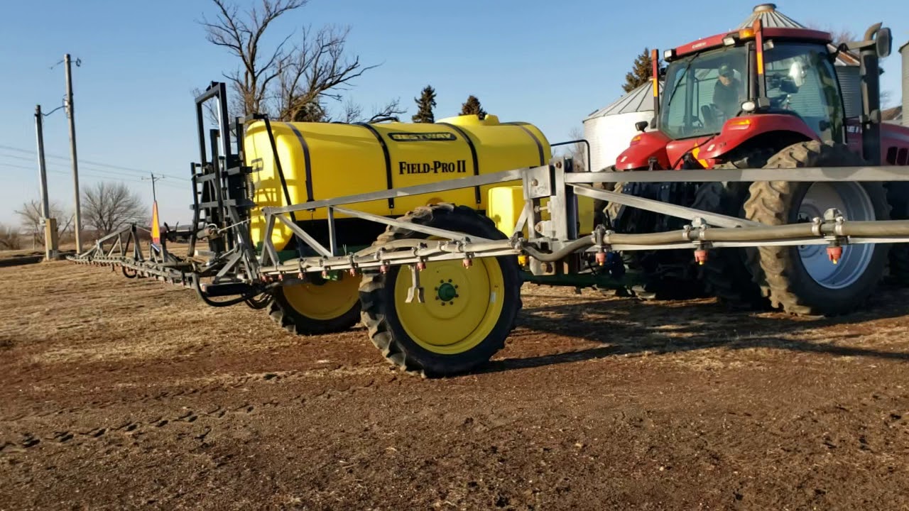 Bestway Field-Pro II 60' 1000 Gallon Pull Type Sprayer - YouTube