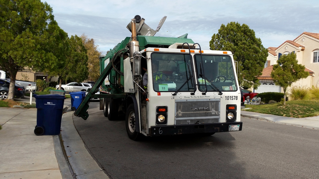 Waste Management/Blue Barrel Disposal #101578 - YouTube