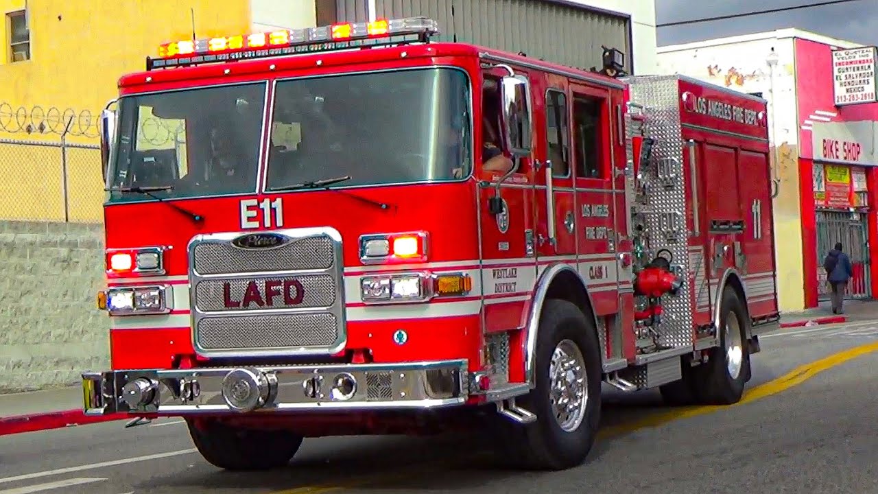 LAFD Engine 11 Responding x3 - YouTube