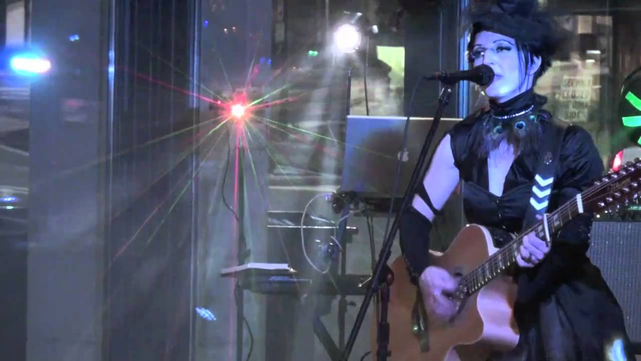 Deborah Page "Like Before" First Night in Tacoma - YouTube