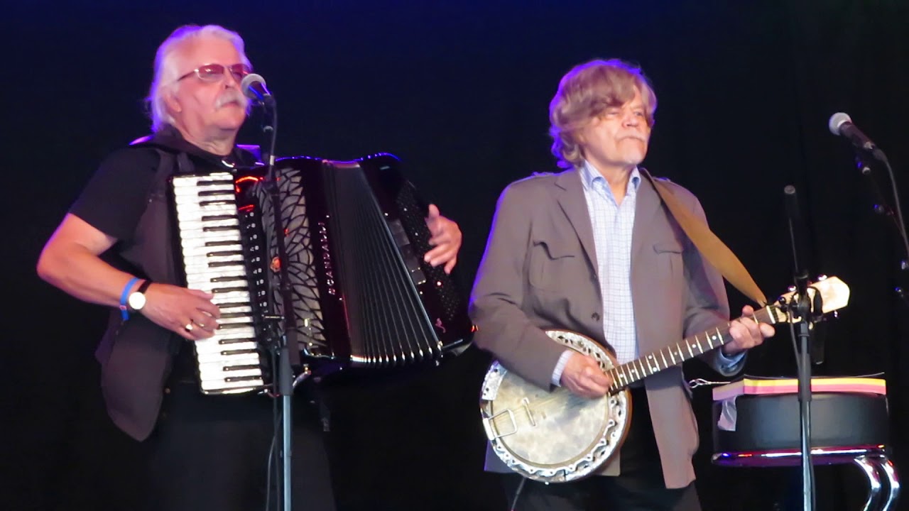 M.A. Numminen - När regnet öser ner - live in Gothenburg 2018-08-15 at ...