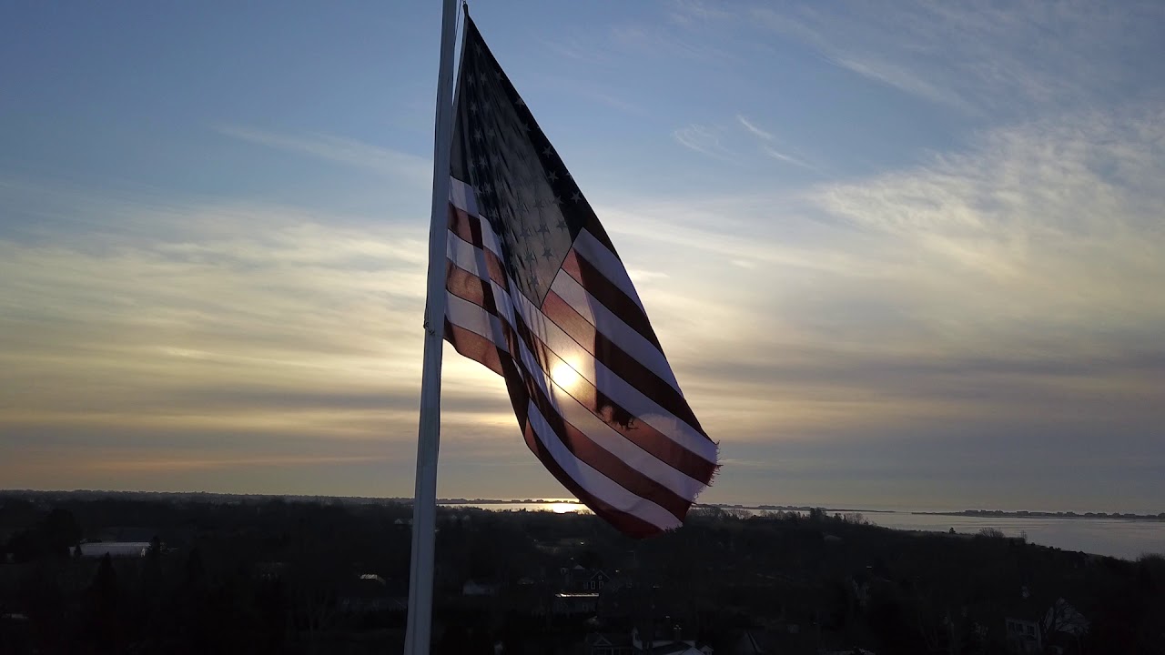 The American flag flying proud on Presidents' Day - YouTube