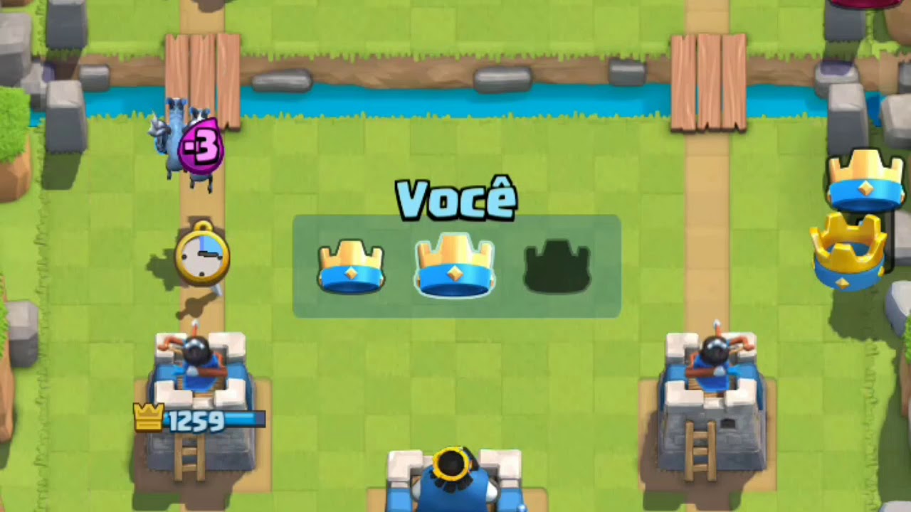 Jogando Crash Royale - YouTube