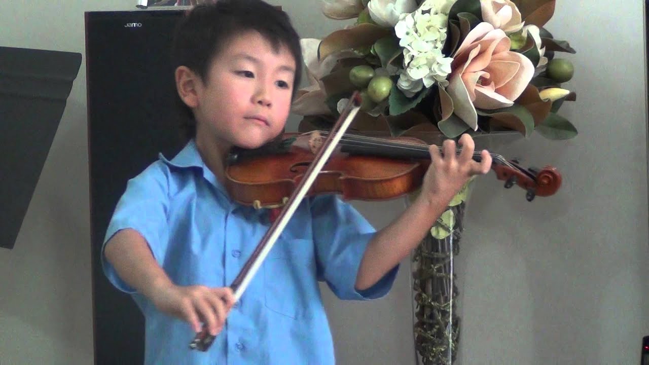 Salut d'Amour 爱的致意 - Christian Li (Aged 7) - YouTube