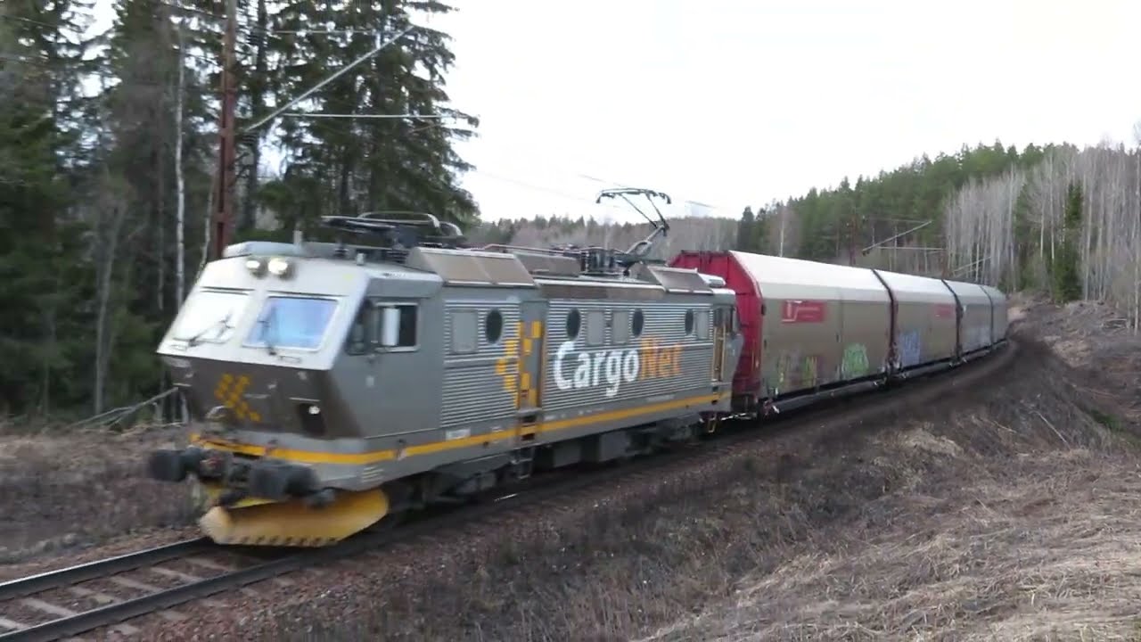 CargoNet Arctic Rail Express Selsjön 4Maj22 - YouTube