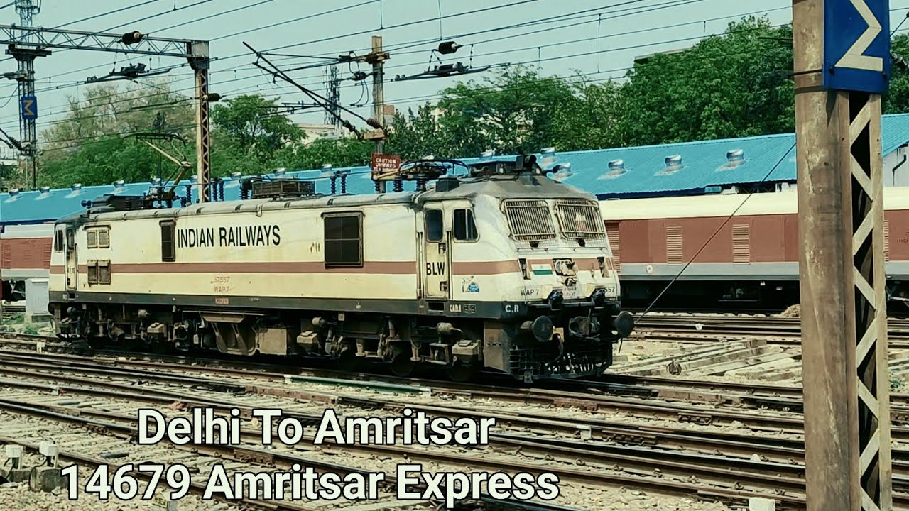 New Delhi to Ambala cantt 14679 Amritsar Express - YouTube
