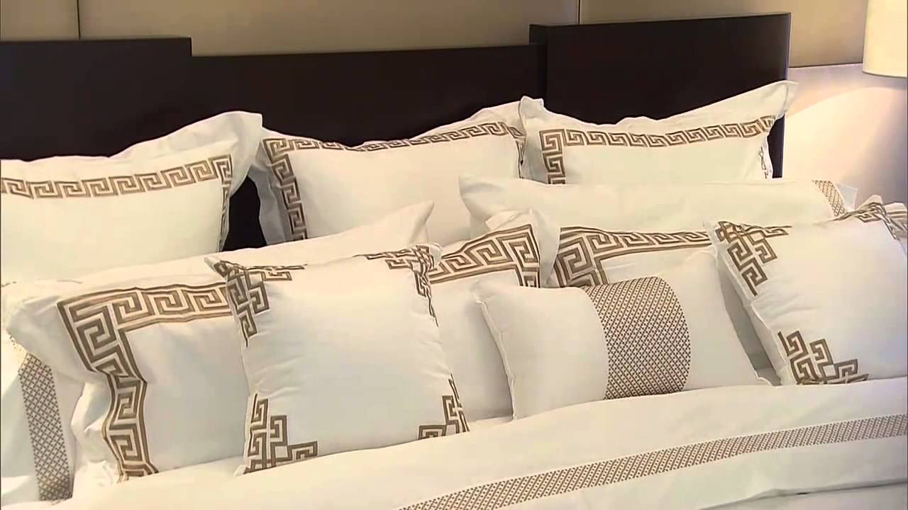 A peek at the master bedroom of Brian Gluckstein's show home - YouTube