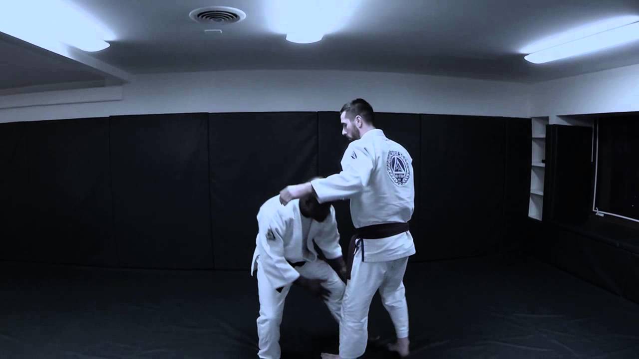 Jiu-Jitsu Standing Techniques - Double to Single leg takedown - YouTube