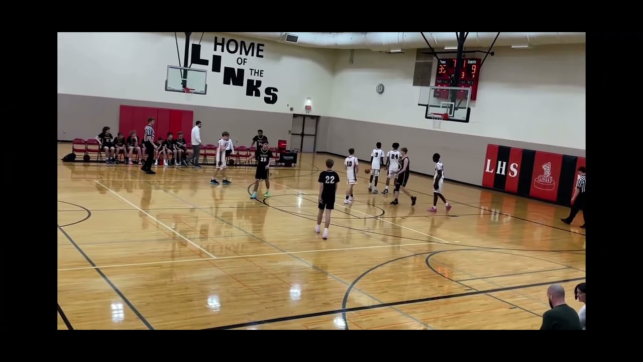 Barbecue chicken alert 🚨 - YouTube