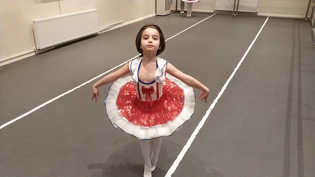 Rad Primary Ballet Run and Leap - YouTube