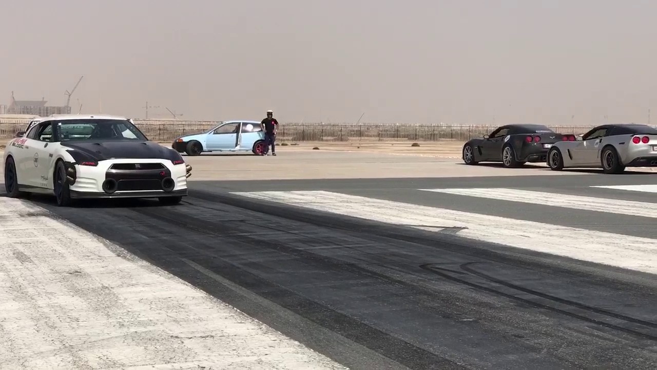 1/2 mile record by Rob Tuned and Alpha Logic . 248mph - YouTube