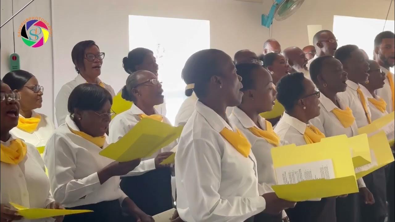 À toi puissance et gloire, À toi honneur et force. - YouTube