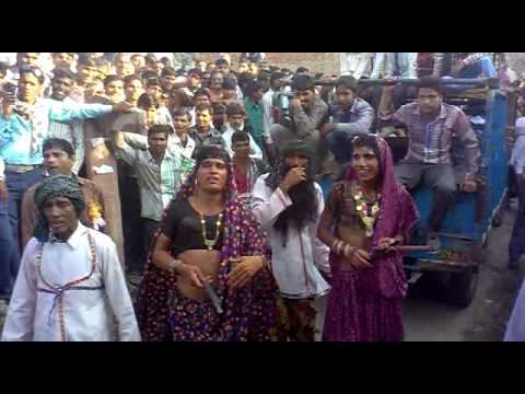 Hanuman Mela, Mahu Hindaun city, Lohpitta pro. Y.2013 b - YouTube