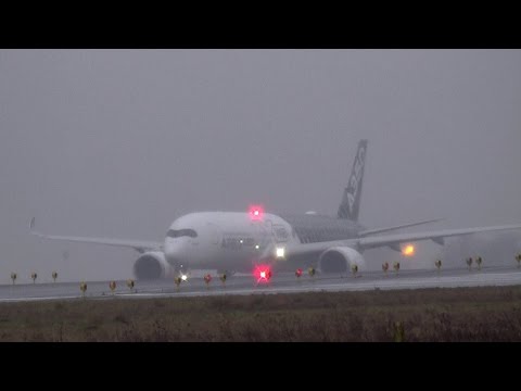 **Amazing spool up** Airbus A350 XWB take-off in Paris CDG for the first time