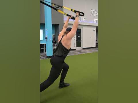 TRX Overhead Lunge - YouTube