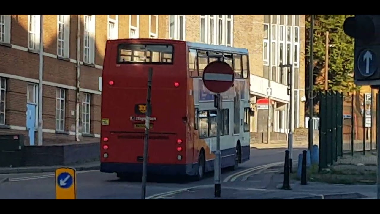 Here is the stagecoach bus 18191 on the number 300 in Guildford ...